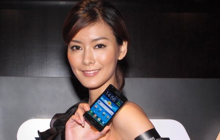 行貨有售價啦...$ 5298--ePrice.HK